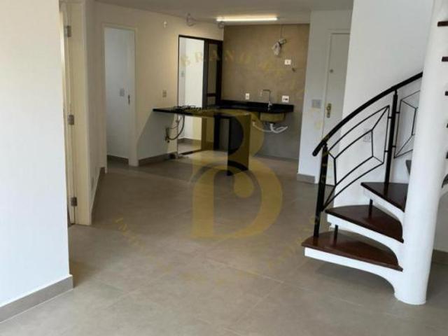 Apartamento com 128 m², 2 quartos à venda no bairro Vila Madalena