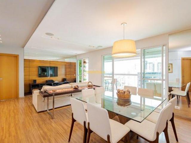 Apartamento com 128m² com 3 quartos no Ecoville