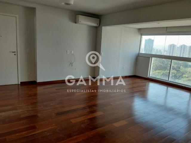 Apartamento com 128m² para venda em Perdizes 3 suítes e varanda