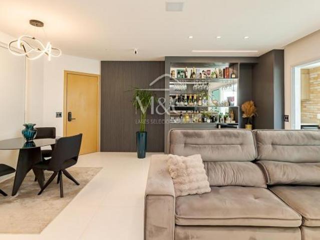 Apartamento com 129 m², 3 quartos sendo 2 suítes à