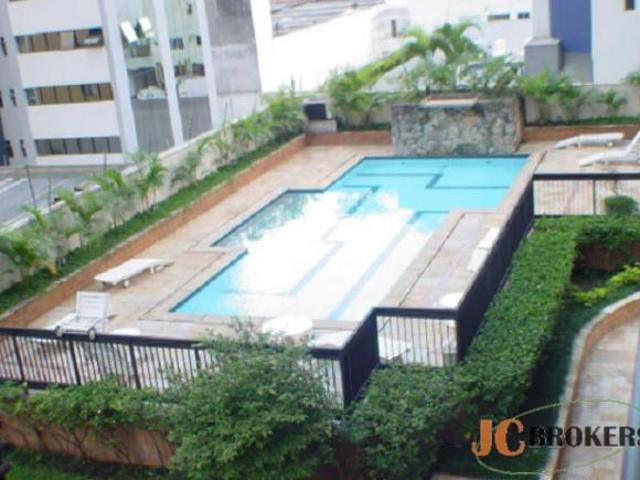 Apartamento com 129 m² de área útil, 4 dormitórios sendo 2 suítes, 3 vagas