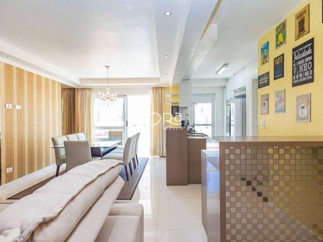 Apartamento com 120 m², 3 quartos e 2 vagas no Água Verde em Condomínio Clube
