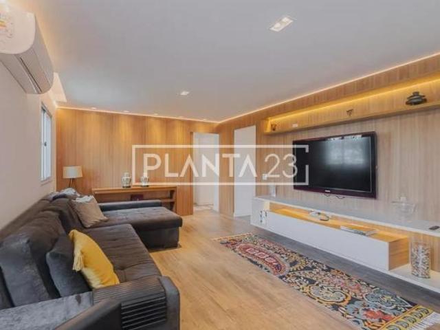 Apartamento com 120 m², 3 quartos sendo 1 suíte à venda no bairro Vila Madalena