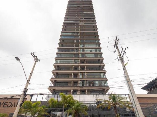 Apartamento com 120 m², 3 Suítes e Varanda Gourmet – Conforto e Sofisticação