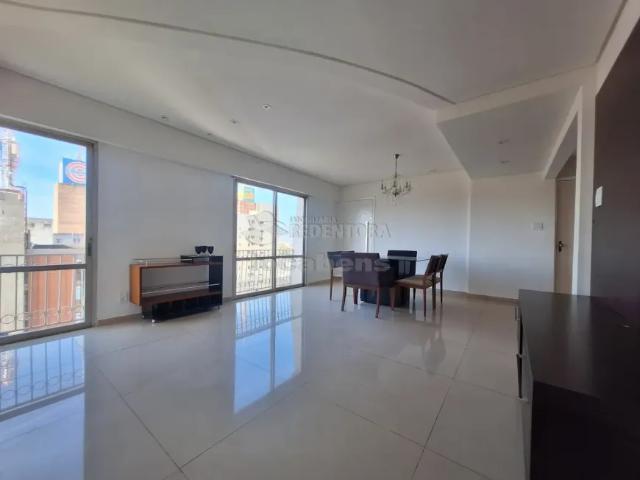Apartamento com 120 m² para Venda Centro, perto do Forum