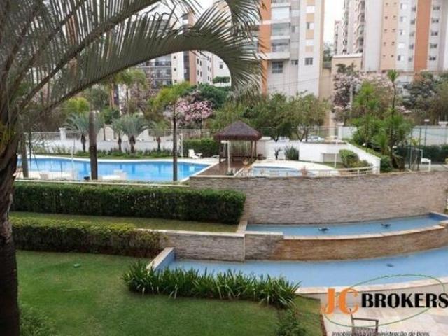 Apartamento com 122 m² de área útil, 4 Dormitórios sendo 2 suítes, 2 Vagas