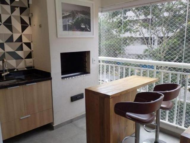 Apartamento com 123 m², 3 quartos sendo 1 suíte à venda no bairro Campo Belo