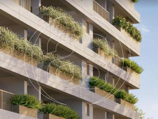 Apartamento com 123 m² e 3 quartos à venda em Moema