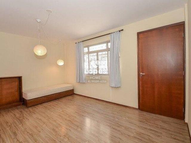 Apartamento com 123 m² e 3 quartos à venda no Centro