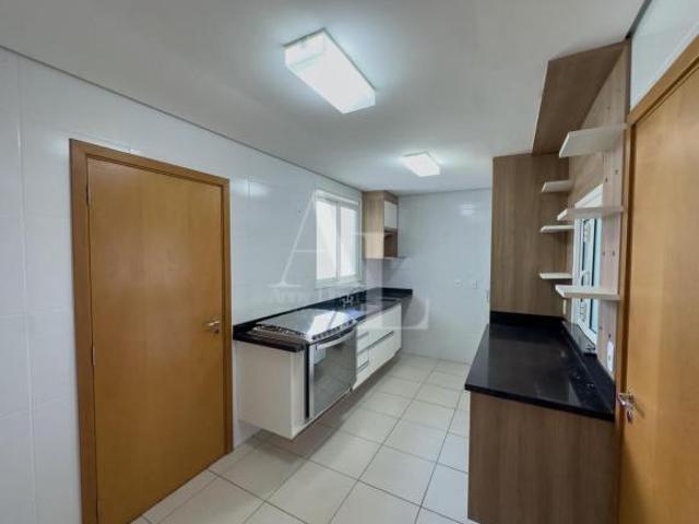Apartamento com 123m2 3 dormitórios à venda Paisagem Tamboré