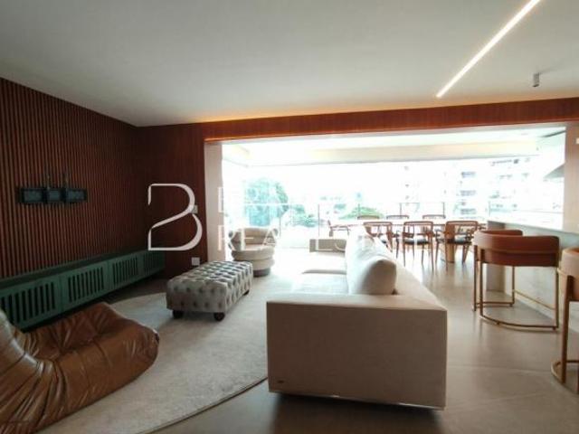 Apartamento com 134 m², 3 suítes e 2 vagas de garagem para venda no Brooklin