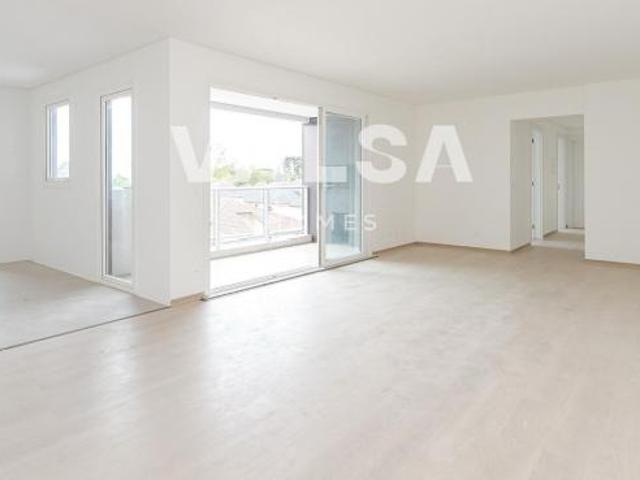 Apartamento com 134.0 m², à venda no bairro Campo Comprido