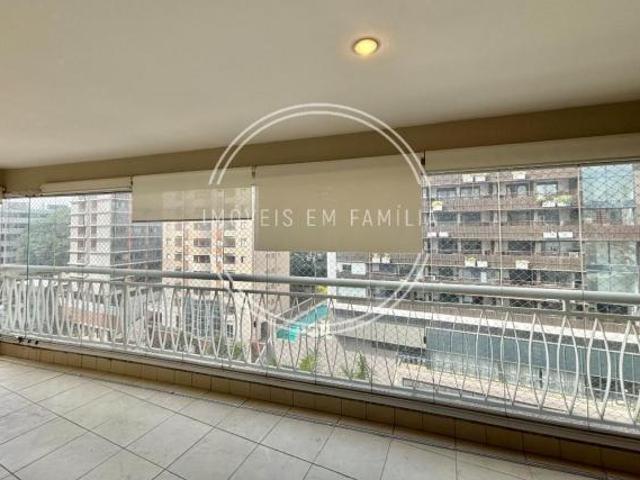 Apartamento com 135 m², 3 suítes à venda no bairro Perdizes