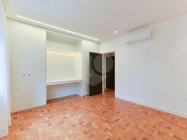 Apartamento com 135 m² à venda em Pinheiros
