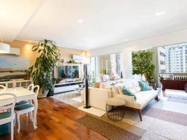 Apartamento com 136.0 m², à venda no bairro Jardim América