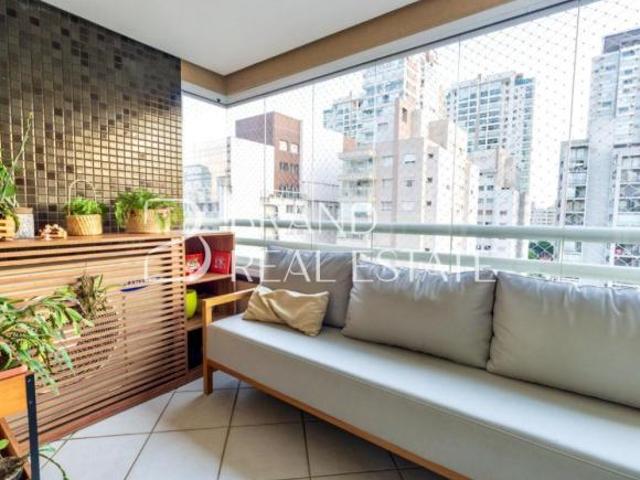 Apartamento com 137 m², à venda no bairro Vila Olímpia