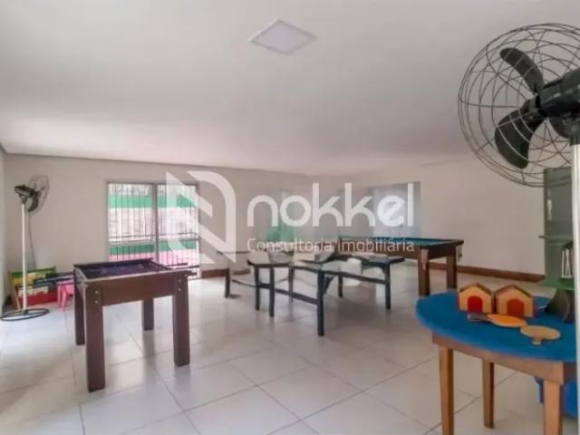 Apartamento com 137 m², 4 quartos sendo 1 suíte à venda no bairro Pinheiros