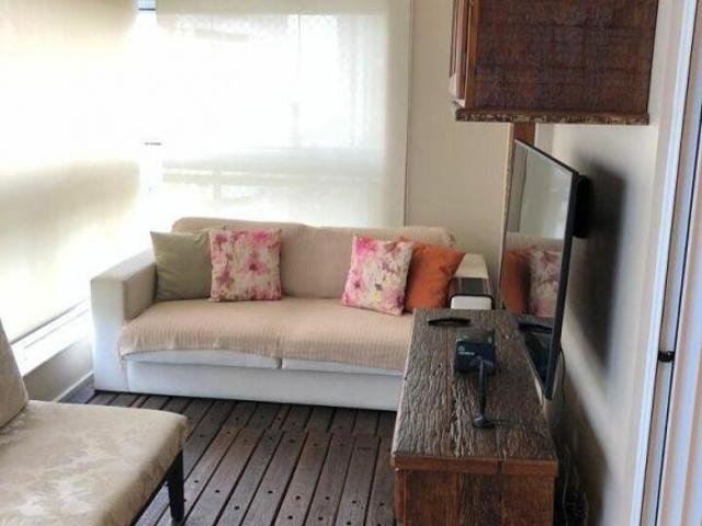 Apartamento com 137m², 3 Suítes, Amplo Living, 4 Vagas de garagem e depósito