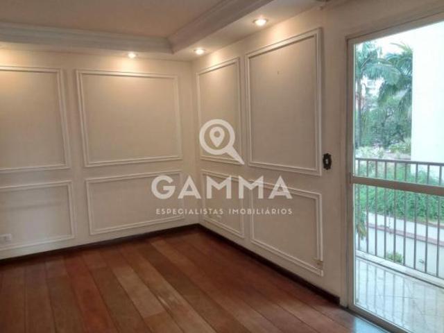 Apartamento com 138m² na Vila Romana 4 dormitórios, 1 suíte, 3 vagas