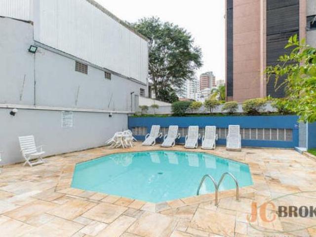 Apartamento com 139m², 3 dormitórios sendo 1 suíte, 2 vagas