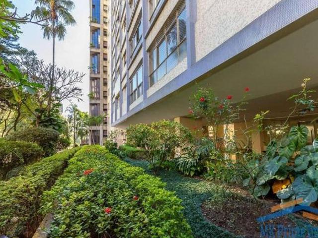 Apartamento com 139m² e Suíte na Bela Vista/SP