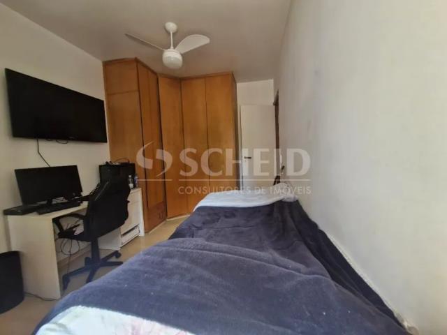 Apartamento com 130 m² à venda, 4 Quartos, 4 suítes e 2 vagas em Moema