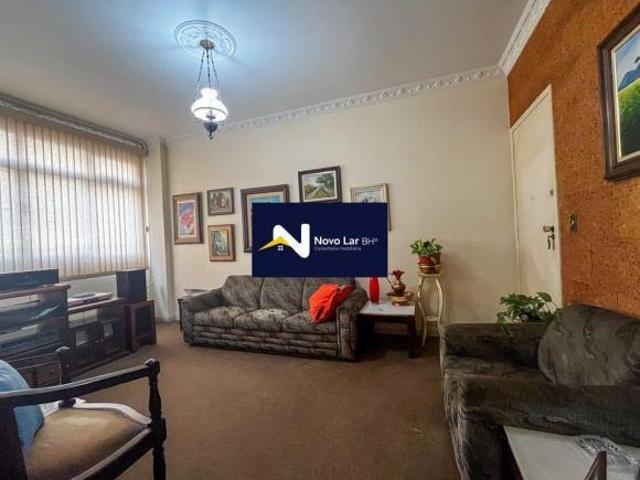 Apartamento com 130m², 4 quartos, 1 suite, 1 vaga no Santo Agostinho