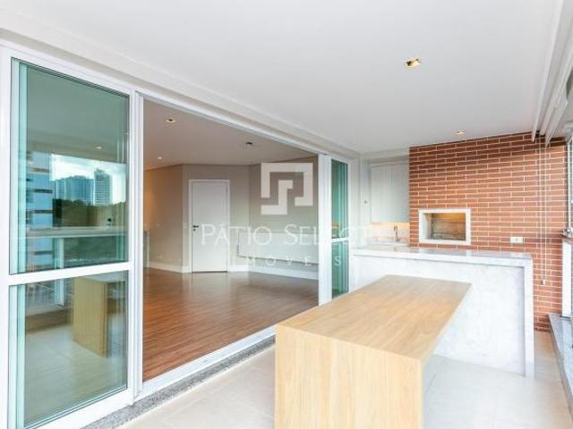 Apartamento com 131,67 m², 3 quartos sendo 1 suíte para venda ou locação Ecoville