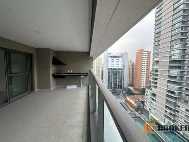 Apartamento com 132m² de área útil, 3 suítes, 2 vagas