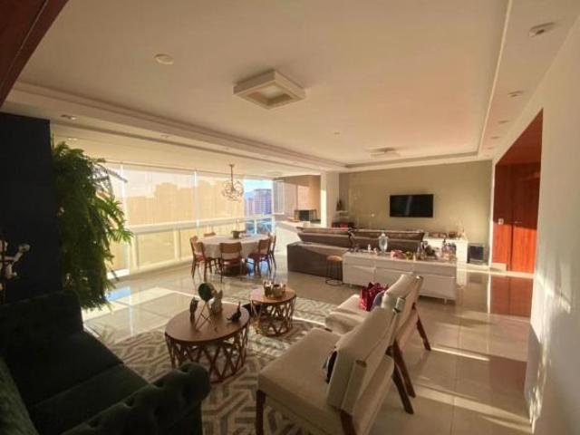 Apartamento com 133m², 3 quartos em Perdizes