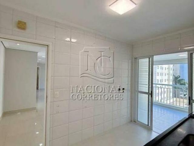 Apartamento com 144 m² sendo 3 suítes, varanda gourmet, 2 vagas