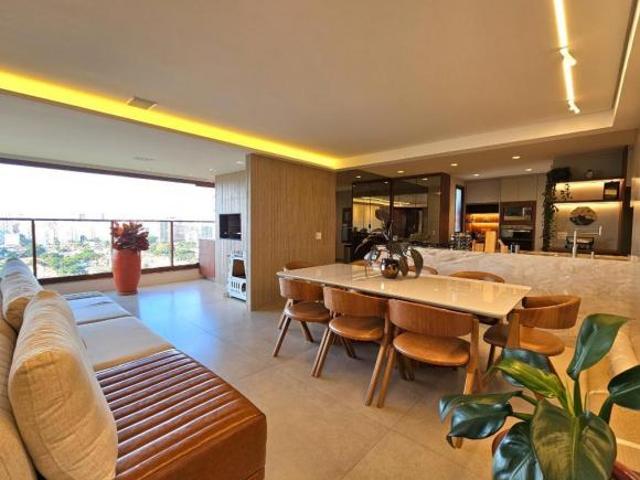 Apartamento com 146 m², 3 quartos sendo 3 suítes à venda no bairro Campo Belo
