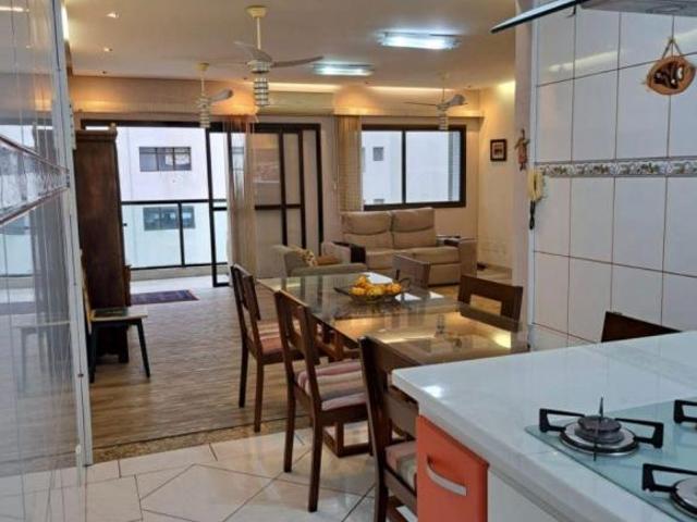 Apartamento com 146 m² e 3 quartos à venda em Ponta da Praia