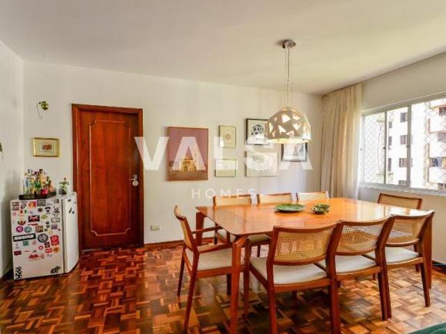 Apartamento com 149 m², 3 quartos sendo 1 suíte à venda no bairro Água Verde