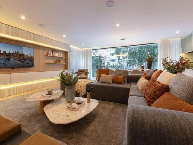 Apartamento com 149 m² e 2 quartos à venda em Pinheiros