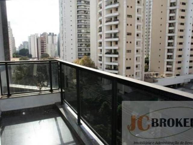 Apartamento com 149m² de área útil, 03 dormitórios, 02 vagas