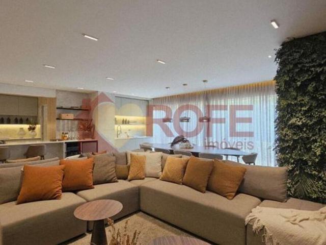 Apartamento com 141 metros, 3 suítes,varanda gourmet e cozinha americana !