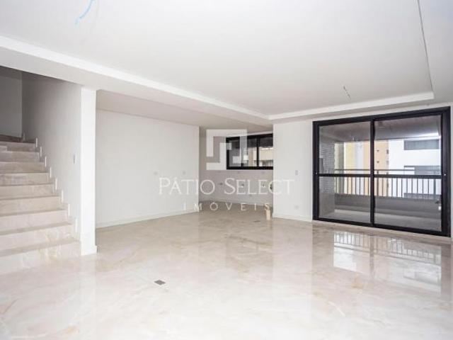Apartamento com 154 m², 2 quartos sendo 2 suítes à venda no bairro Água Verde