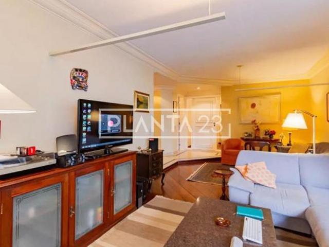 Apartamento com 155 m², 4 quartos sendo 3 suítes à venda no bairro Pompéia
