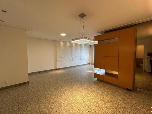 Edifício Maison Rembrandt SQSW 305 4 quartos Sudoeste armários lazer completo