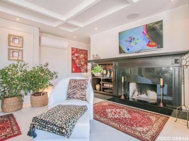 Apartamento com 157 m² no Bela Vista