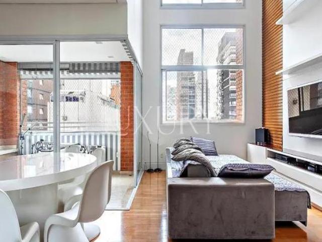 Apartamento com 157.0 m², à venda no bairro Pinheiros