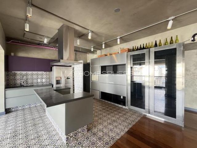 Apartamento com 150 m², 3 quartos sendo 1 suítes à venda no bairro Itaim Bibi