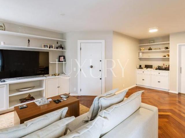 Apartamento com 150 m², 2 quartos sendo 2 suítes à venda no bairro Itaim Bibi