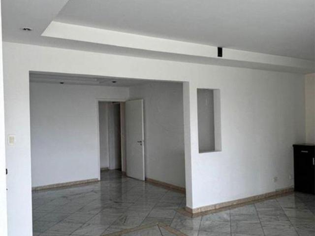 Apartamento com 165 m² à venda em Alto de Pinheiros