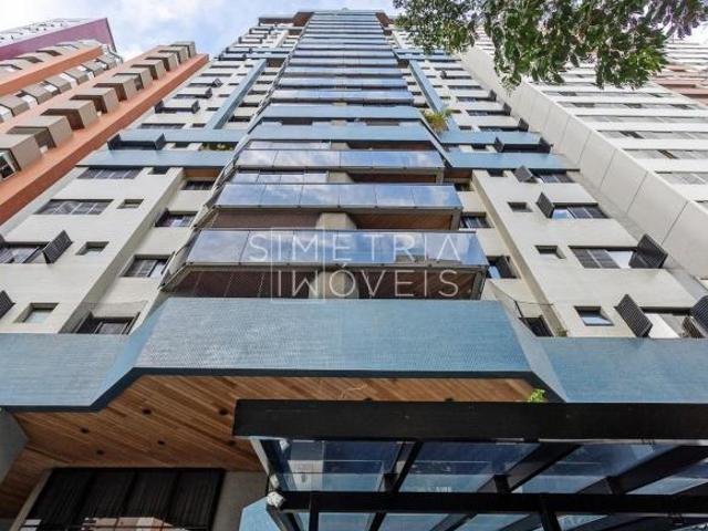 Apartamento com 167 m², 4 quartos sendo 2 suítes à venda no bairro Bigorrilho