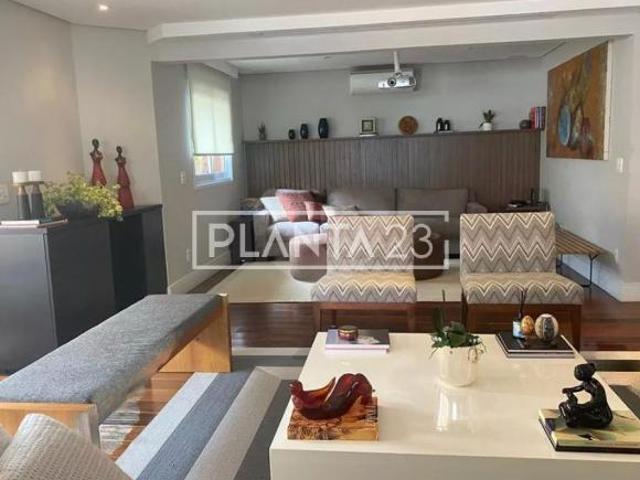 Apartamento com 160 m², 3 quartos sendo 2 suítes à venda no bairro Brooklin