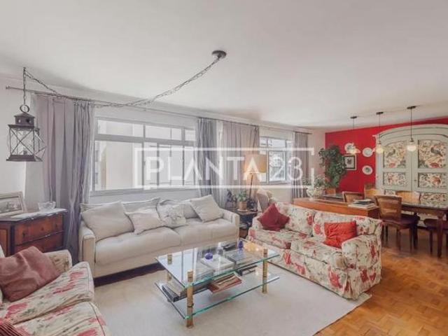 Apartamento com 160 m², 4 quartos sendo 2 suítes à venda no bairro Jardim Paulista
