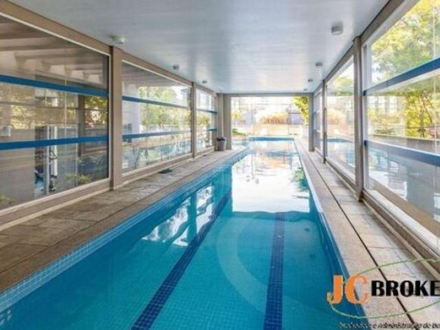 Apartamento com 160 m², Três suítes, Suíte master com varanda, Living para 2 ambientes, 3 Vagas