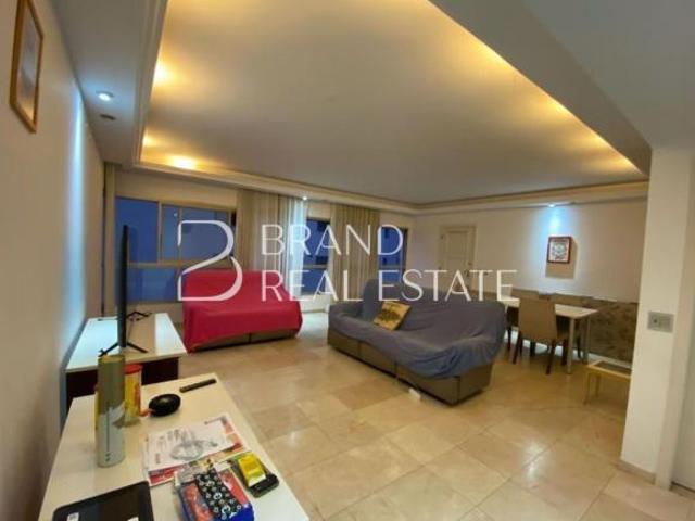 Apartamento com 160m², 4 quartos sendo 1 suíte à venda no bairro Saúde